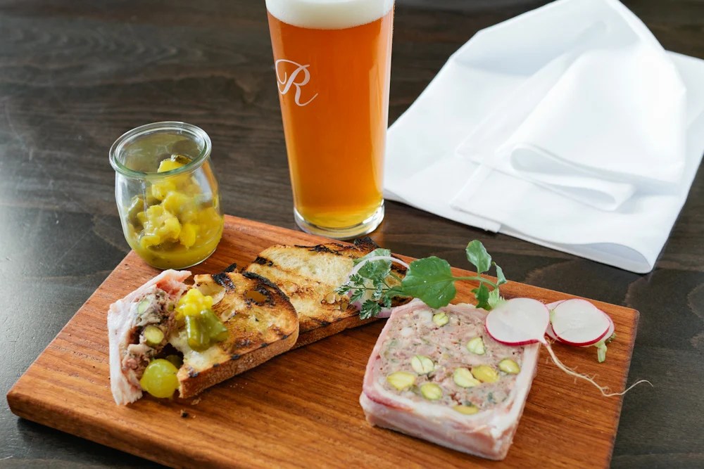 7 Best Pubs in Balmain That You Must Visit – Zojir.com